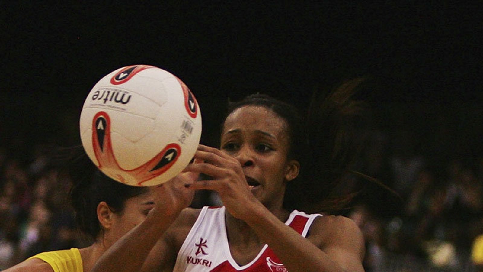 Thunder crumble to Cookey | News News | Sky Sports