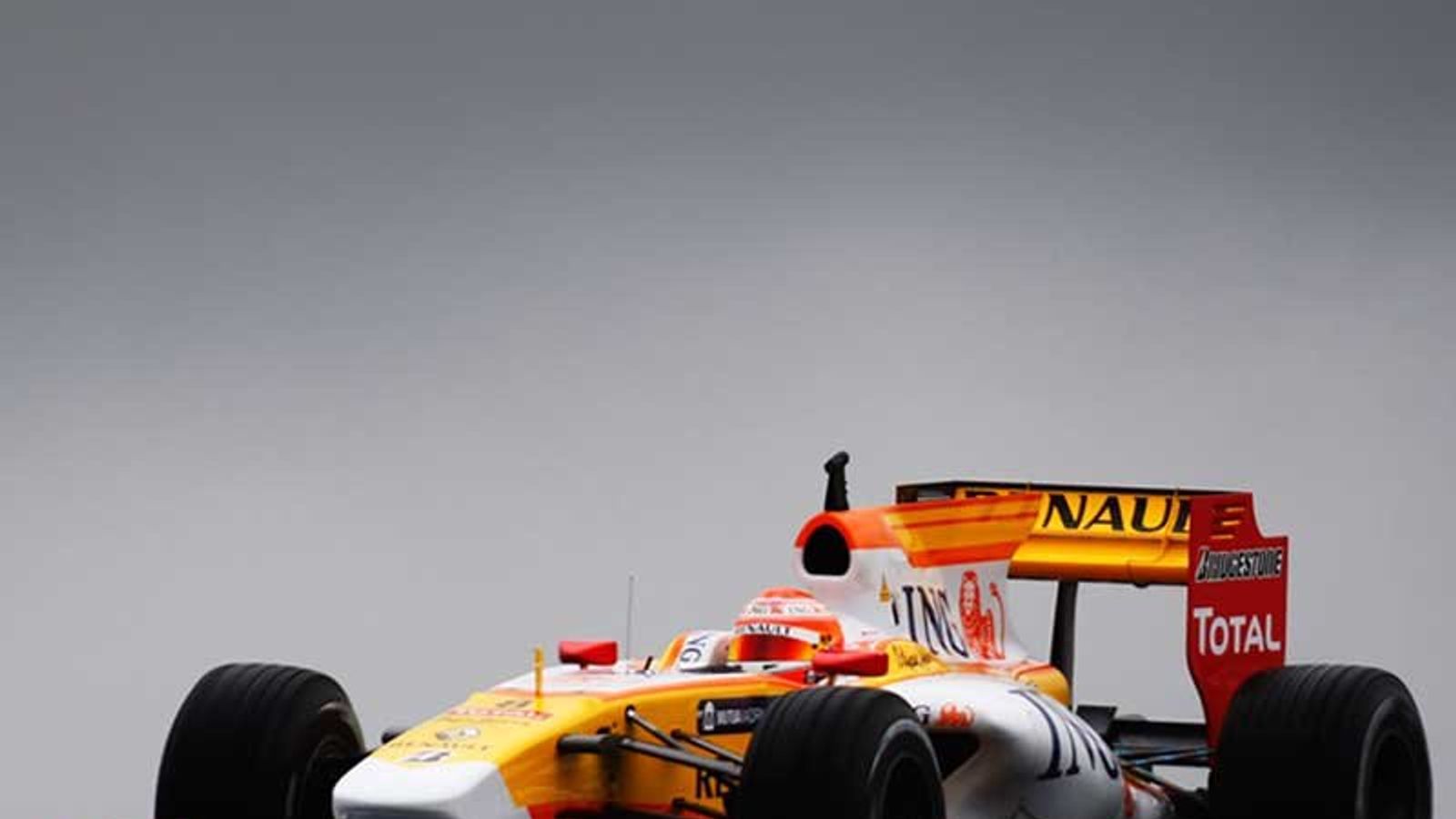 Piquet predicts 'easier' '09 | F1 News