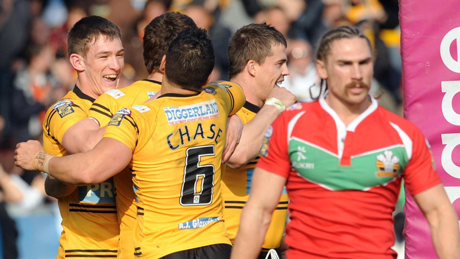 Clark signs new deal at Cas | Rugby League News | Sky Sports