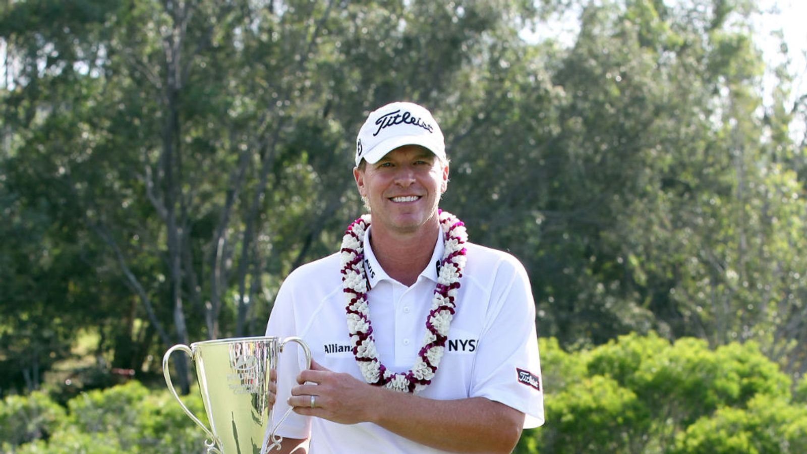 Stricker holds his nerve | Golf News | Sky Sports