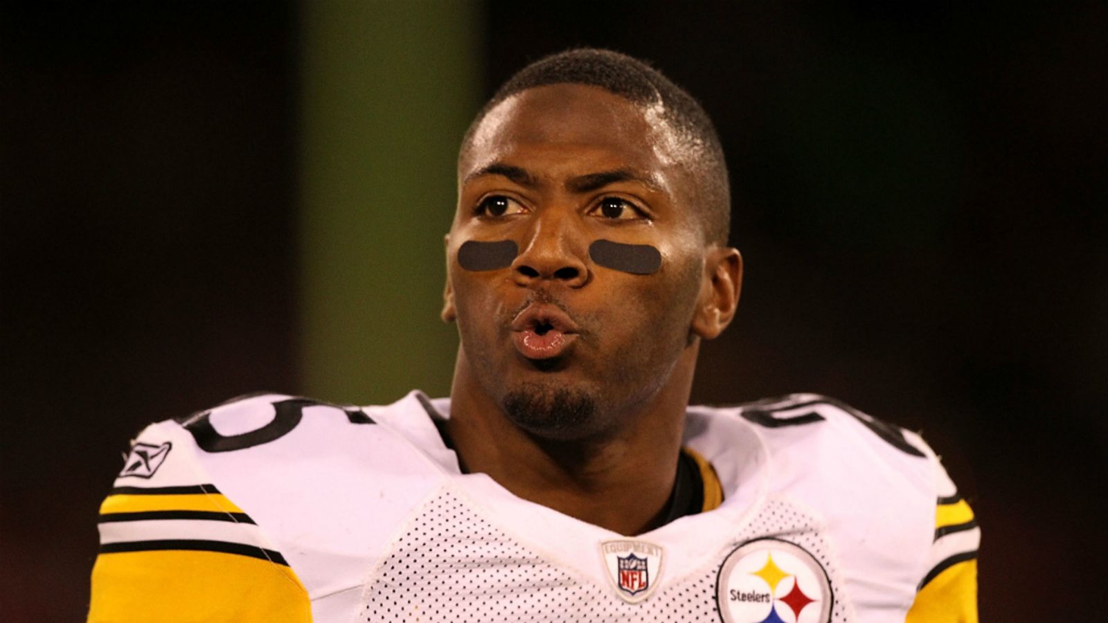 Steelers play it safe with Clark | NFL News | Sky Sports
