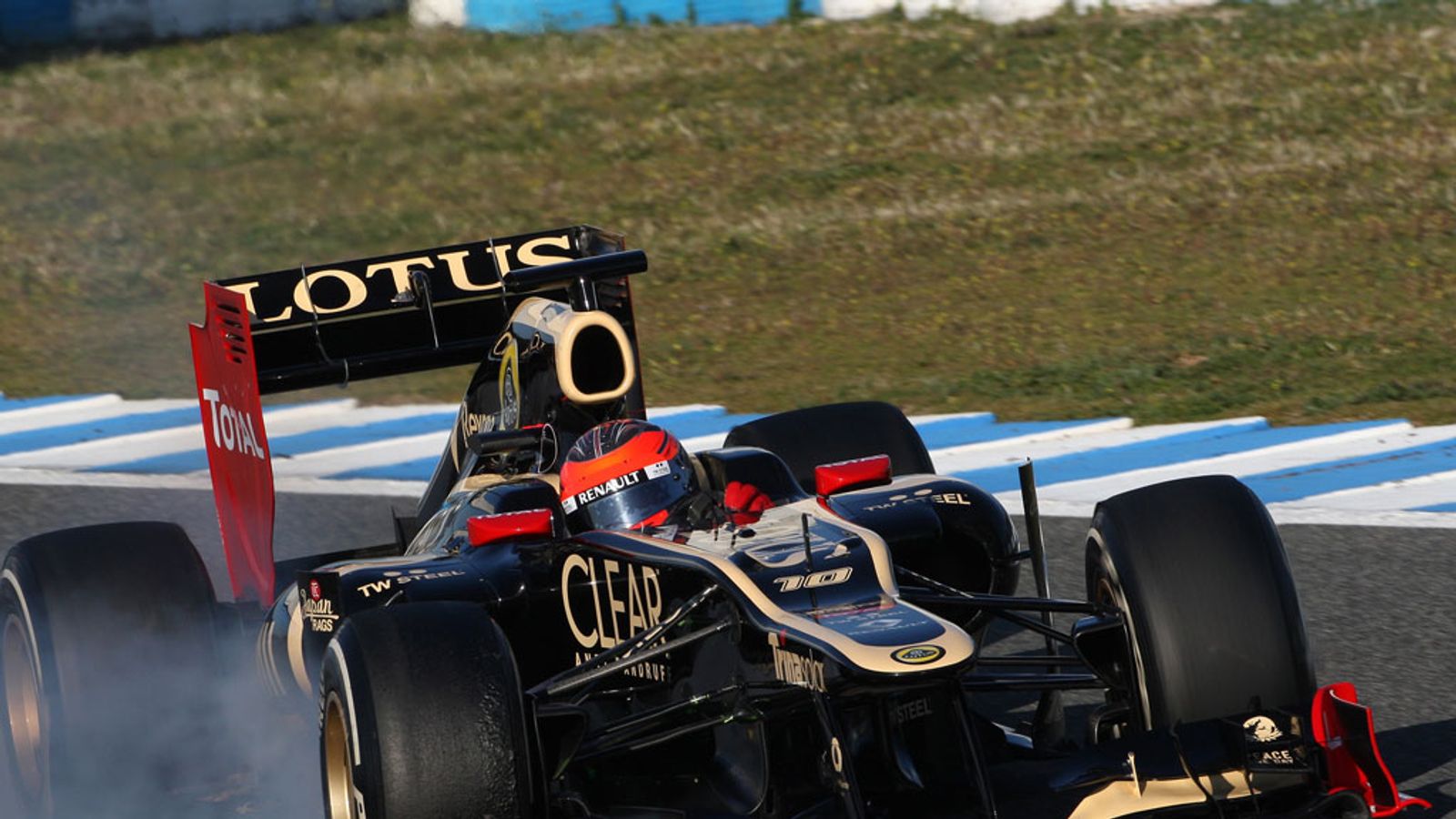 Lotus finish impressive test | F1 News