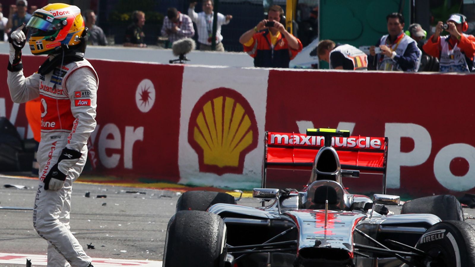 McLaren blame Grosjean for Spa crash | F1 News