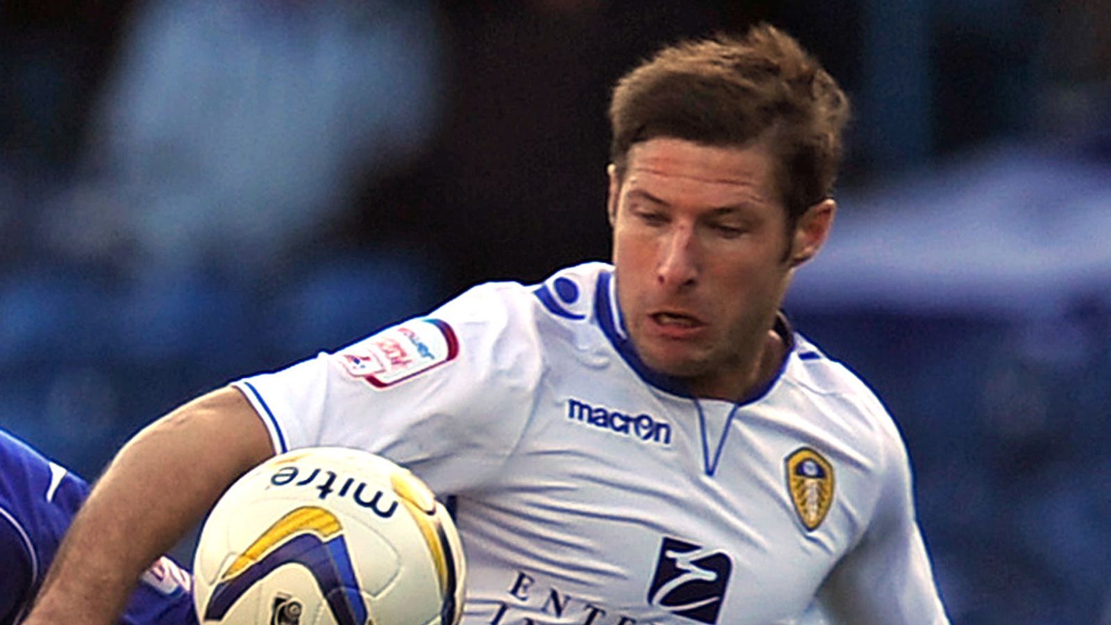 Leeds midfielder David Norris feels the club must improve their away ...