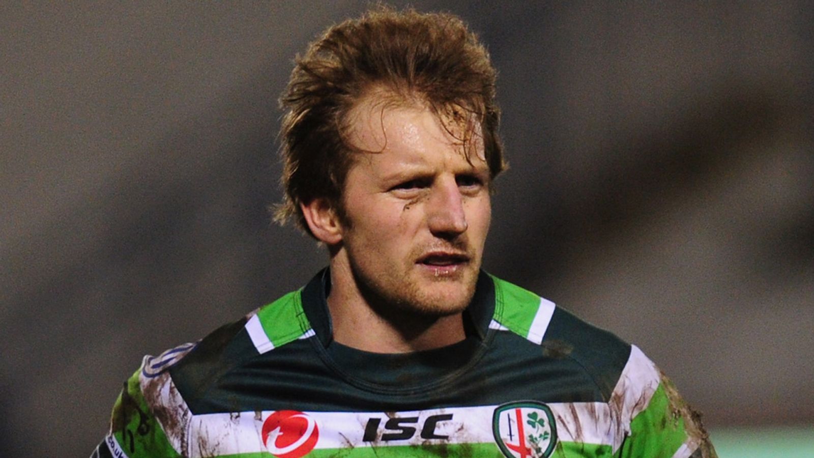 Scrum-half Patrick Phibbs has been given a two-year contract by London ...