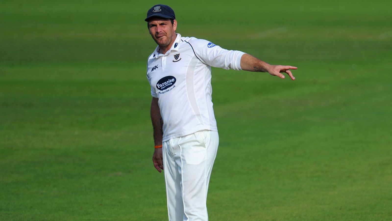 Michael Yardy commits to Sussex until end of 2015 season | Cricket News ...