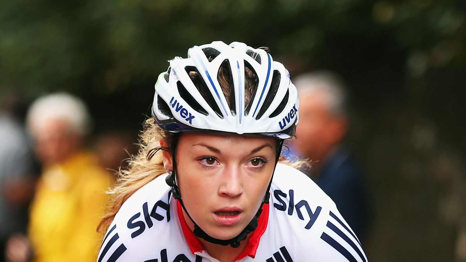 Friends Life Women's Tour: Lucy Garner finishes sixth in stage one ...