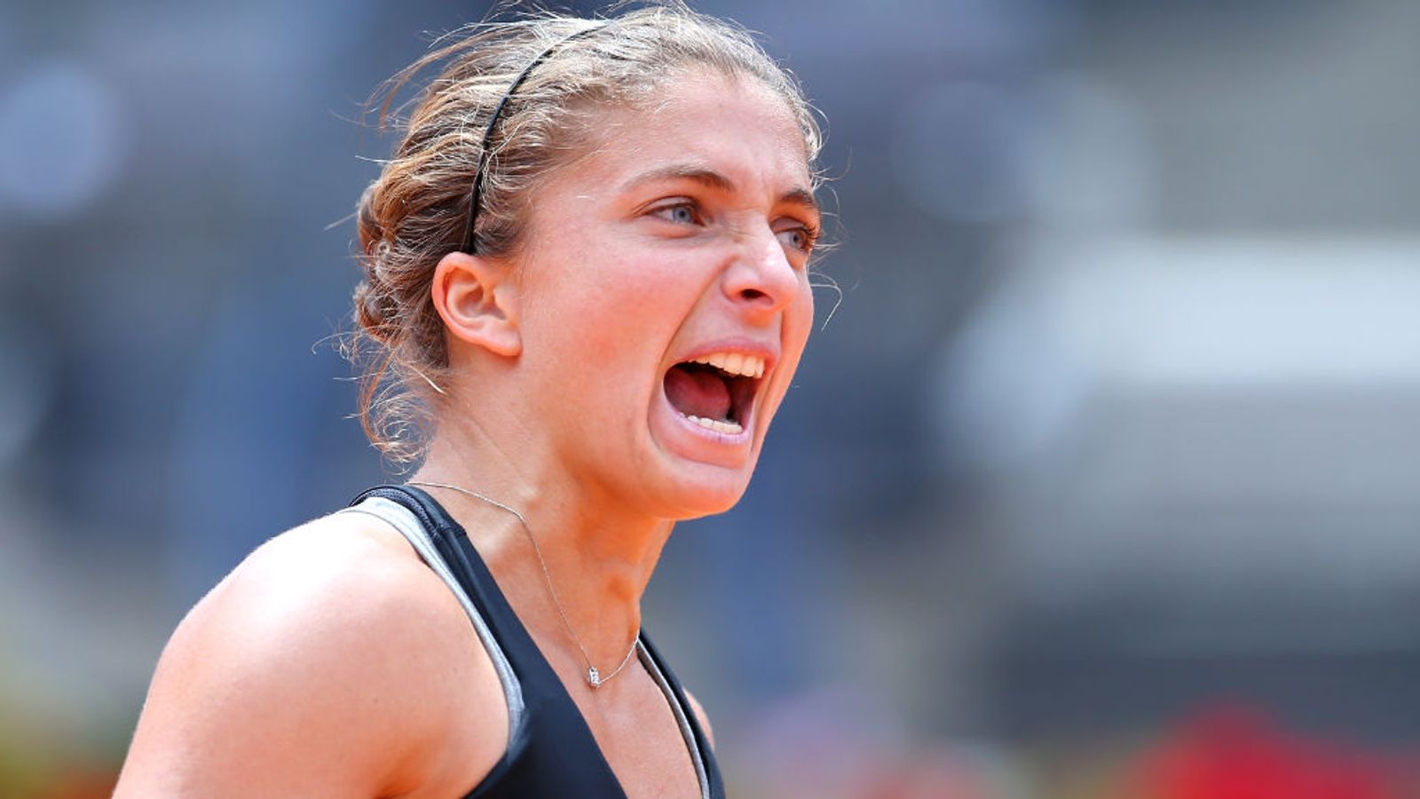 WTA Italian Open: Sara Errani upsets Li Na; Ana Ivanovic and Serena ...