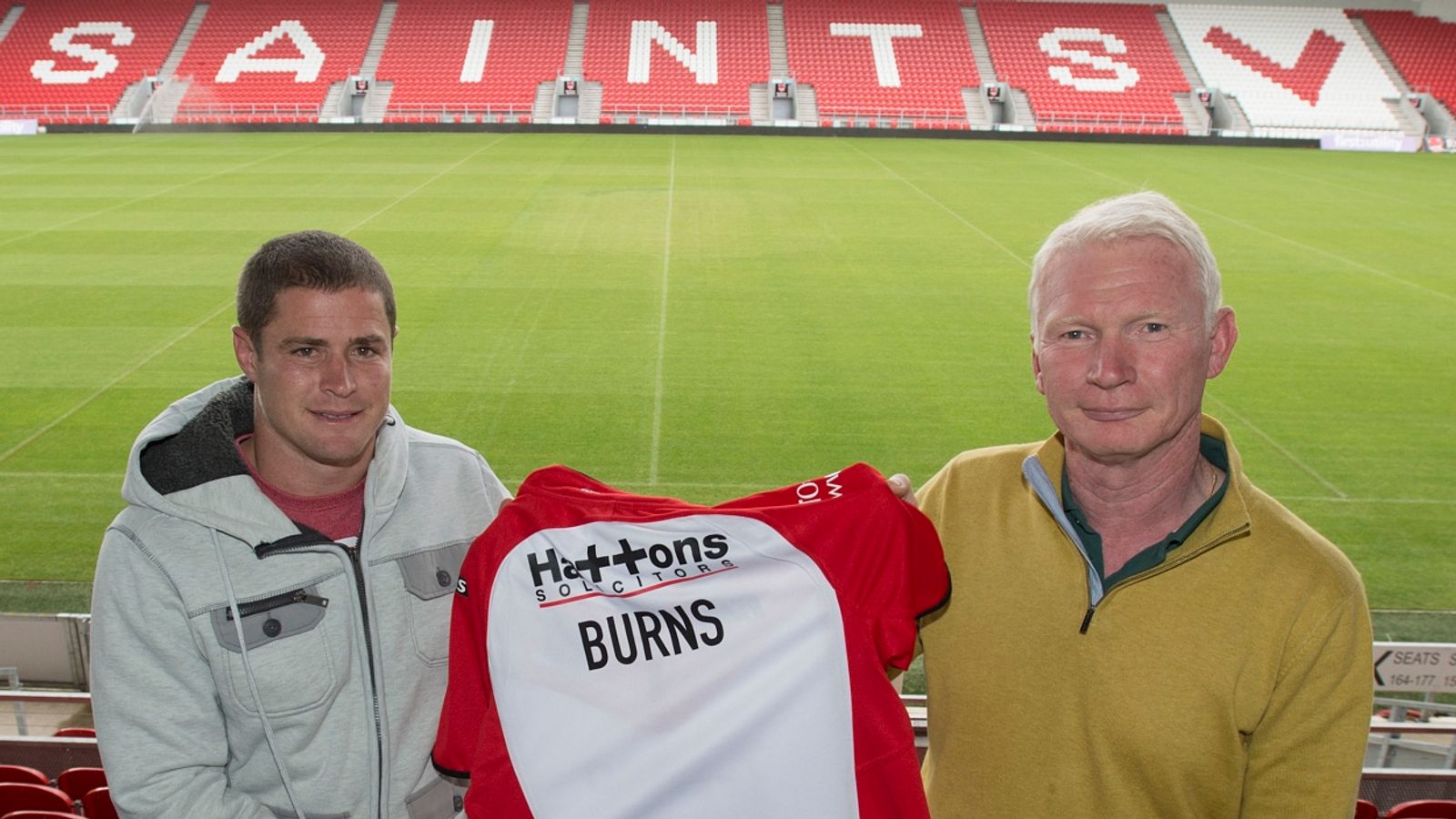 Super League: Travis Burns moves to St Helens on three-year deal ...