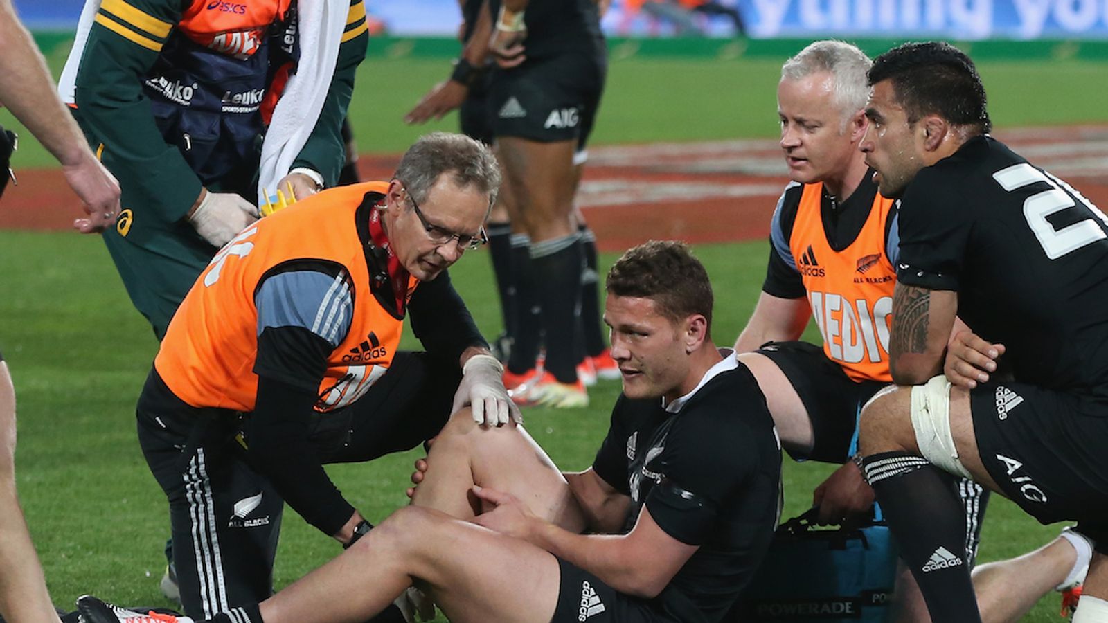 New Zealand scrum-half Tawera Kerr-Barlow out for up to nine months ...