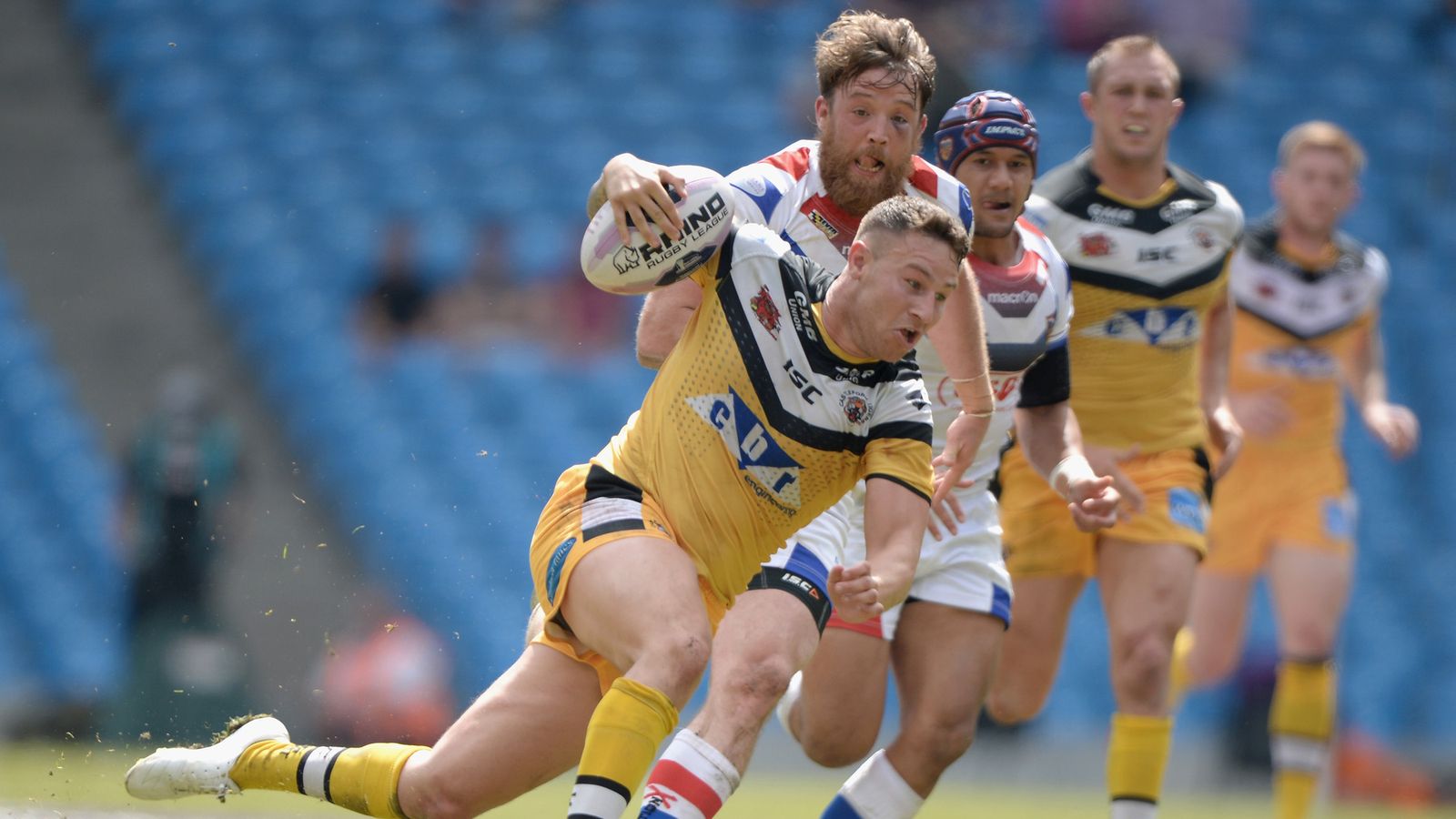 Super League: Huddersfield Giants sign Jamie Ellis from rivals ...