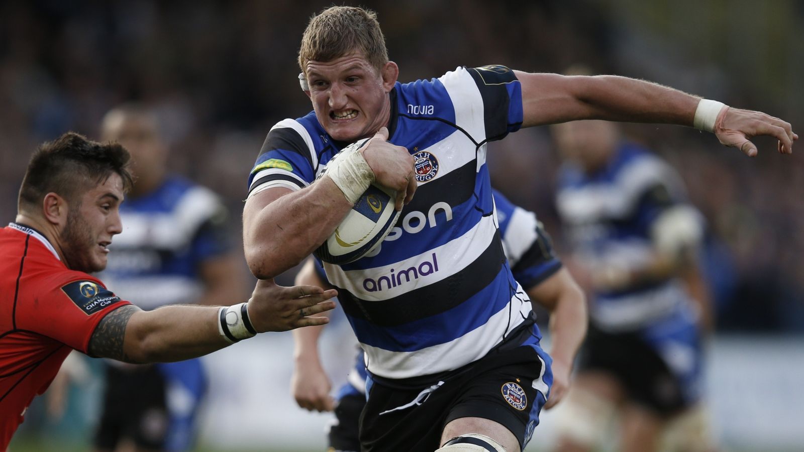 Bath captain Stuart Hooper has signed a new deal with the Premiership ...