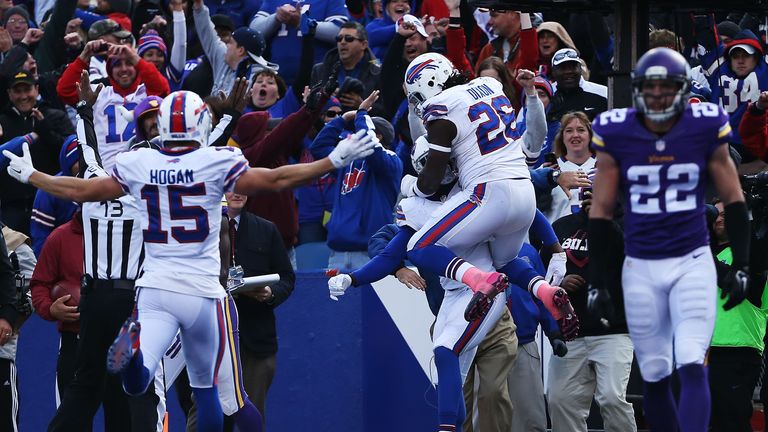 NFL: St Louis Rams shock Seattle Seahawks, Detroit Lions edge New ...