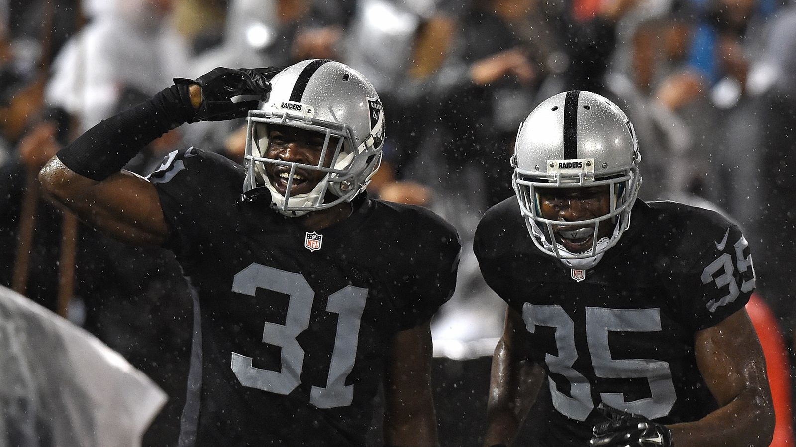 NFL: Oakland Raiders end losing run with surprise victory over in-form ...