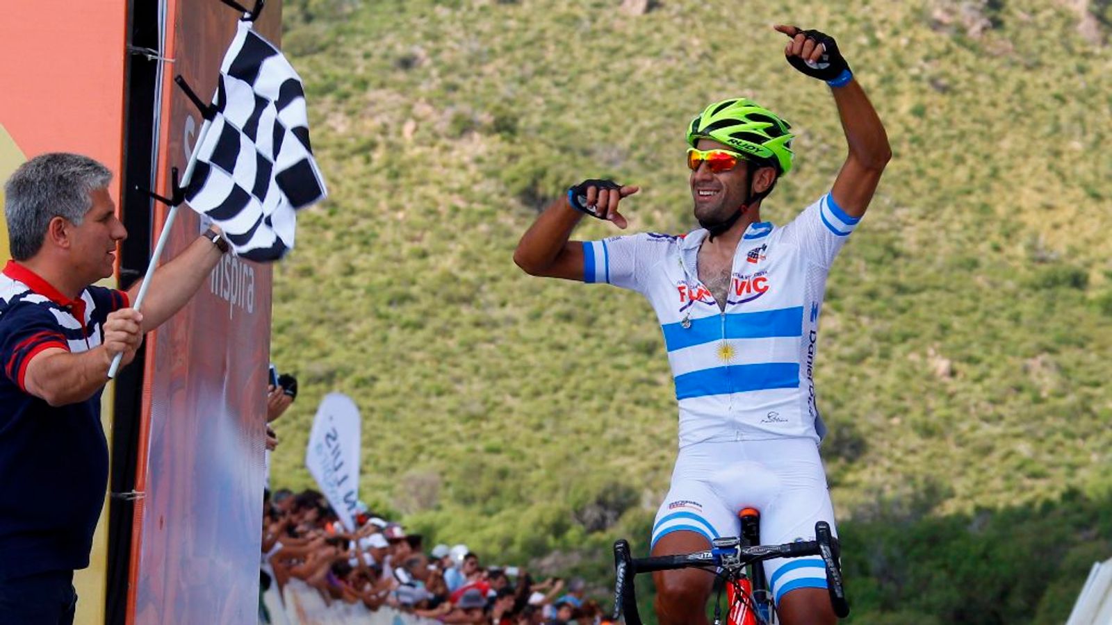 Tour de San Luis: Daniel Diaz takes overall lead with solo victory on ...