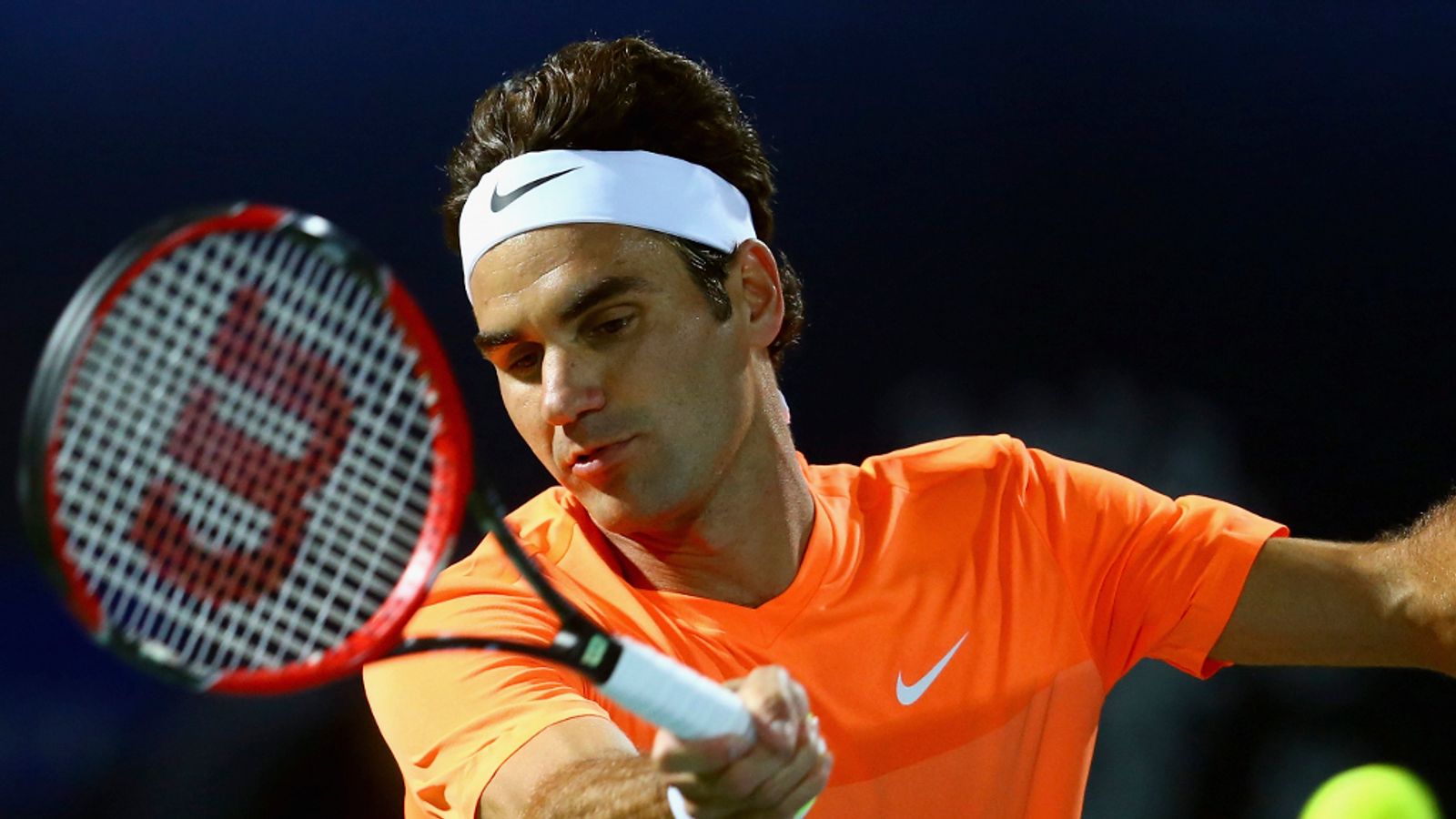 Roger Federer wins 20 straight points in beating Fernando Verdasco ...