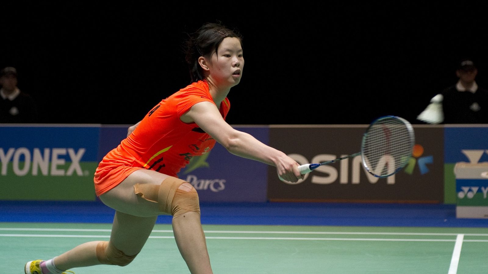 Badminton world number one Li Xuerui dumped out at All England Open ...