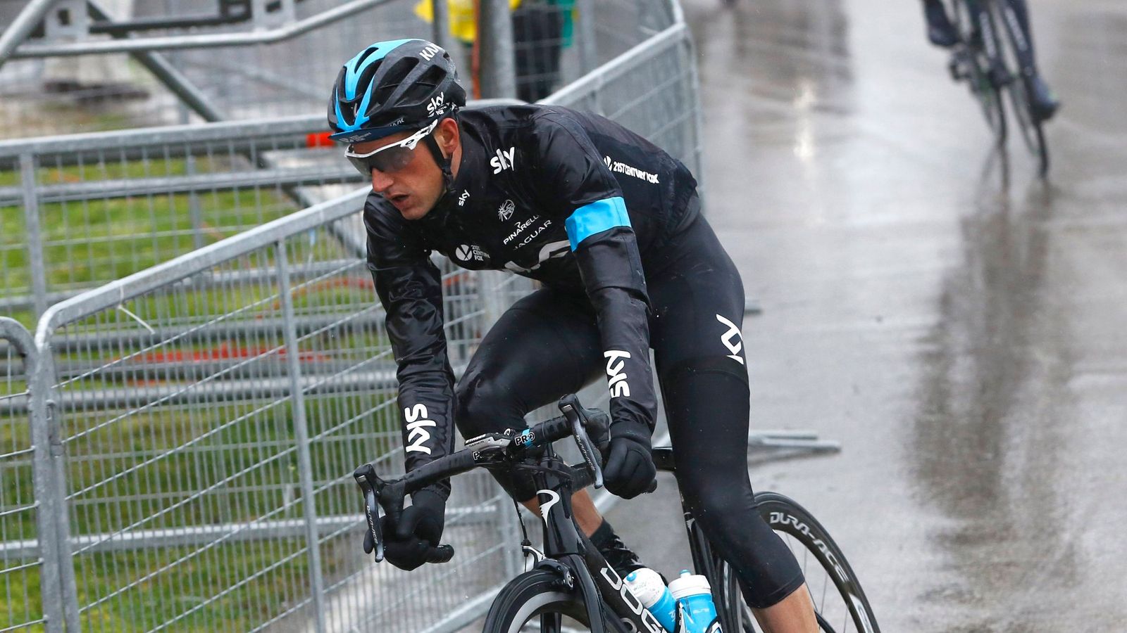 Team Sky rider Wout Poels defends position at Tirreno-Adriatico ...