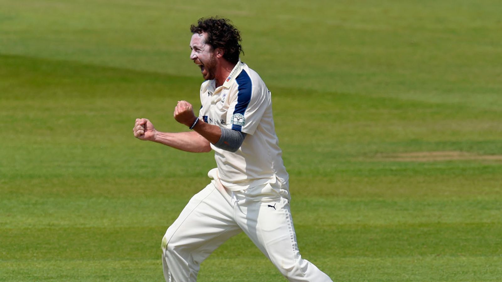 Ryan Sidebottom rolls back years to put Yorkshire in control at ...