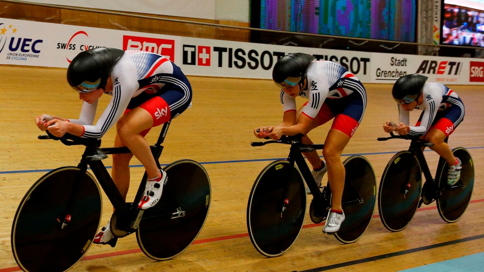 Great Britain women win team pursuit bronze at Track World Cup ...