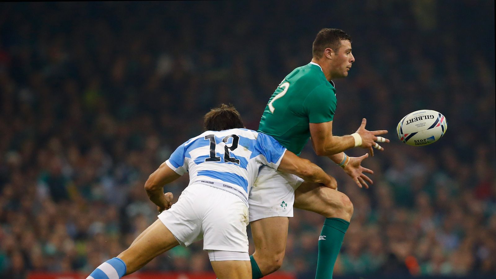 Argentina centre Juan Martin Hernandez wary of Australia's Matt Giteau ...