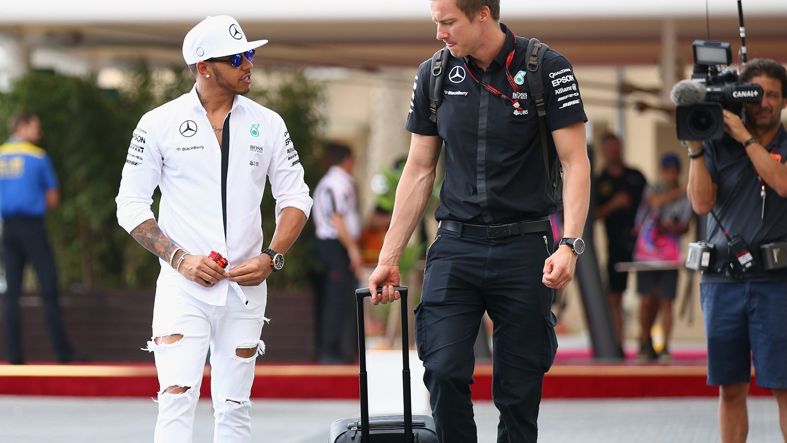 Lewis Hamilton defends off-track lifestyle after Ron Dennis remarks ...