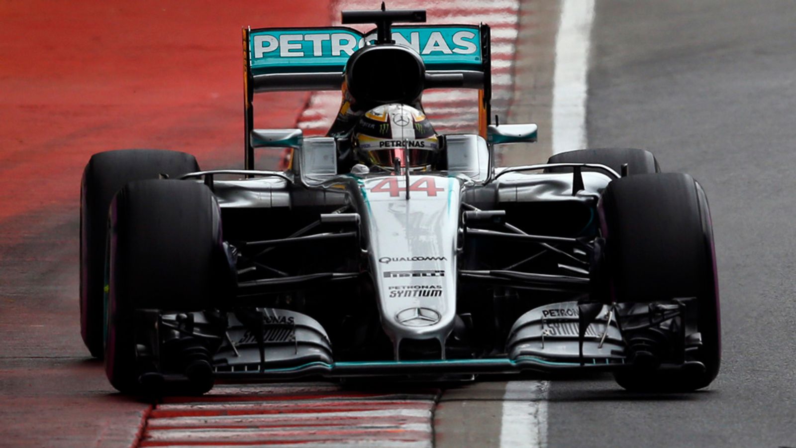 VIDEO: Lewis Hamilton's Canadian Grand Prix pole position lap | F1 News