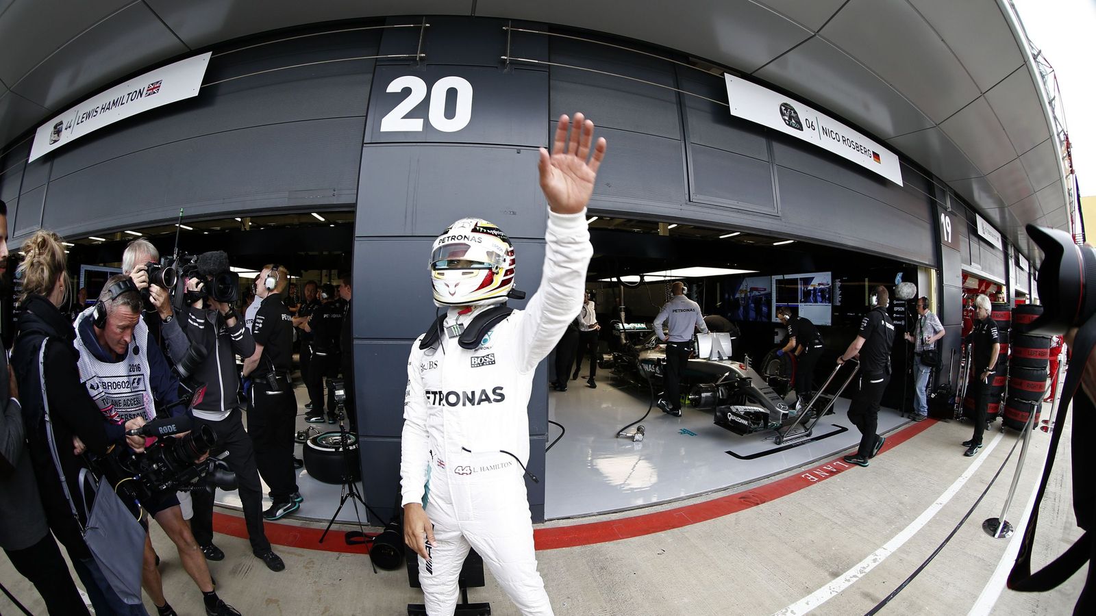 British GP P3: Lewis Hamilton stays ahead of team-mate Nico Rosberg ...