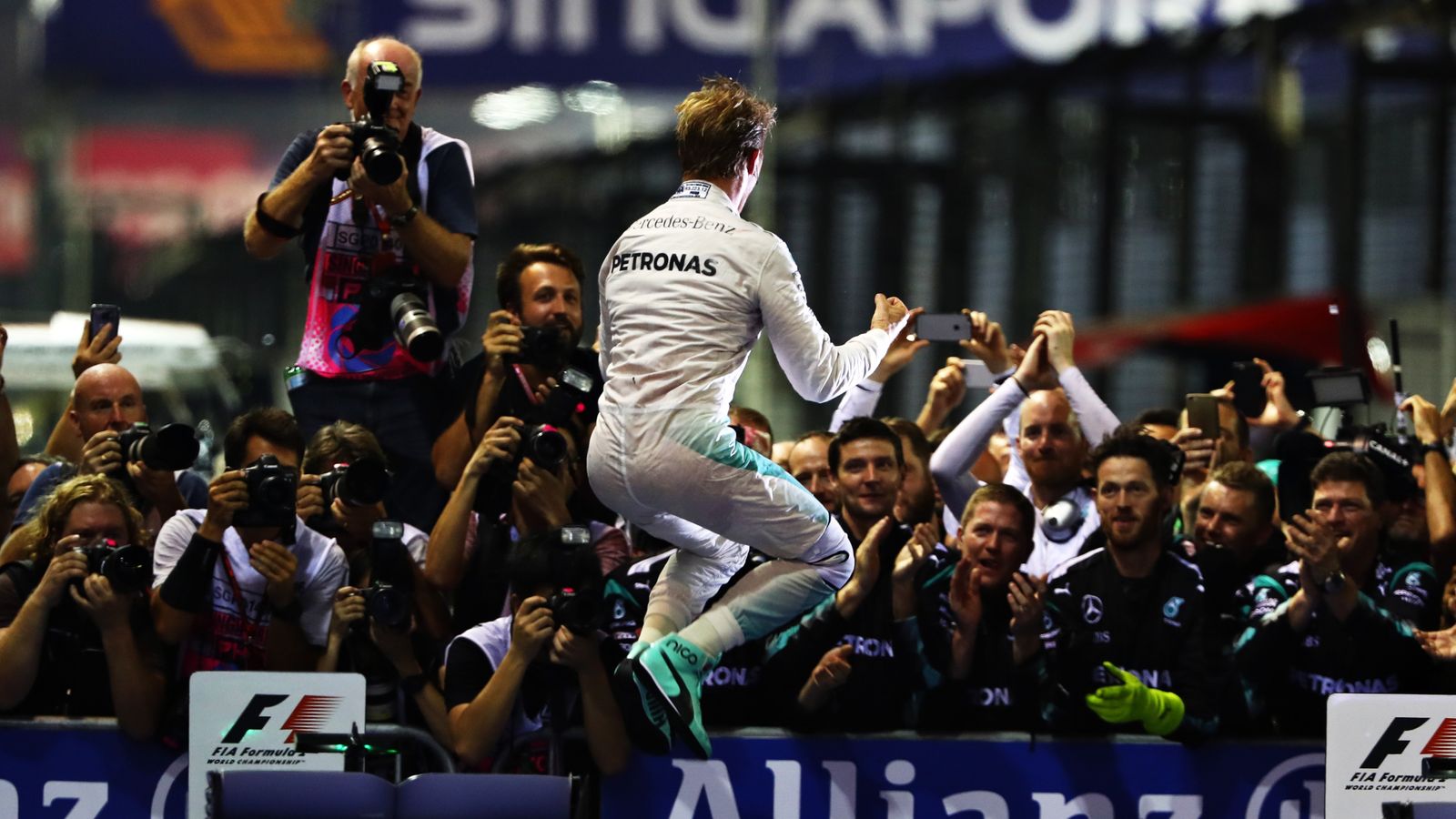 Singapore GP 2016: Nico Rosberg wins to take lead of the title race ...