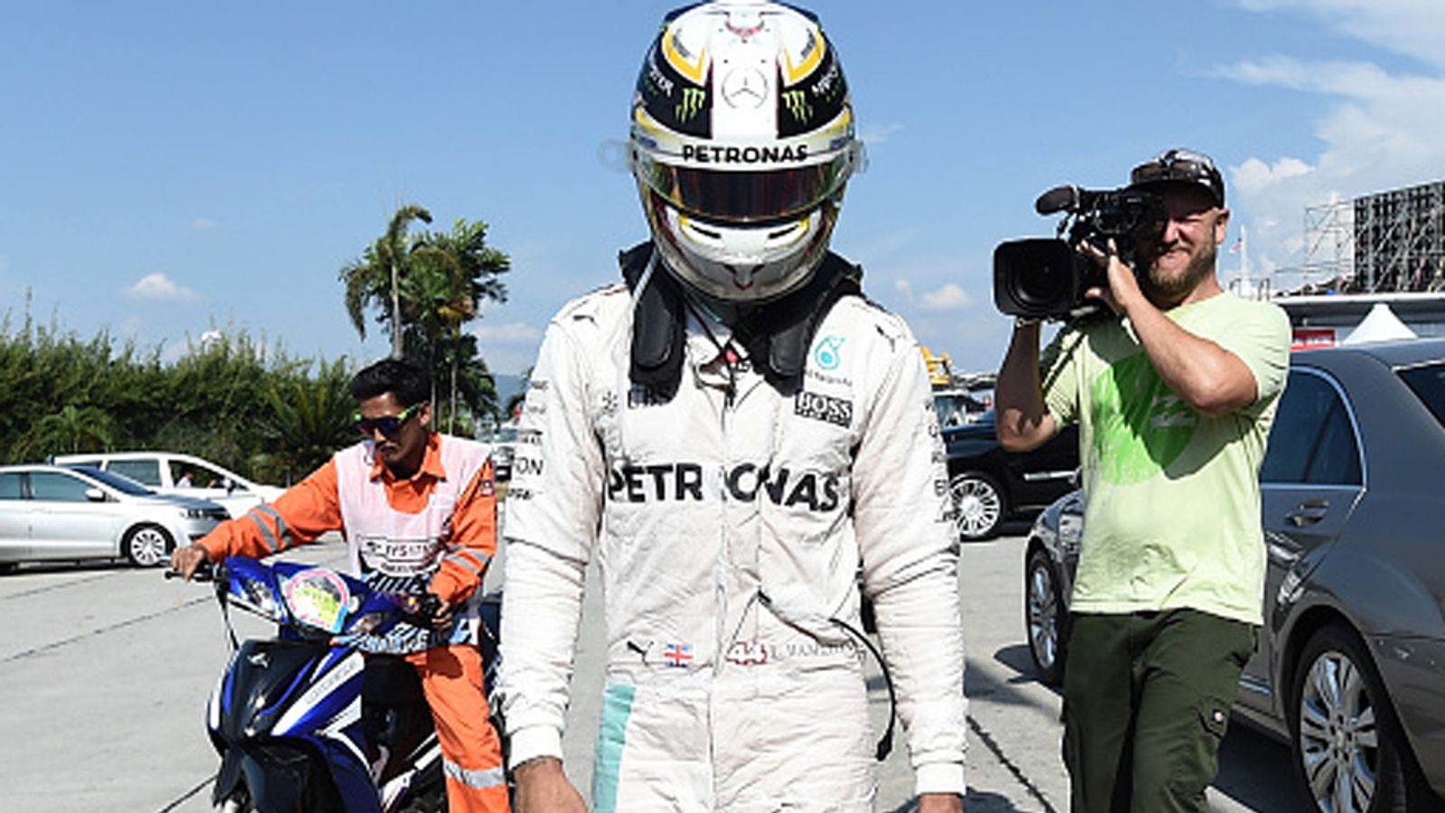 Lewis Hamilton Q&A: On trusting Mercedes & battling on in title race ...
