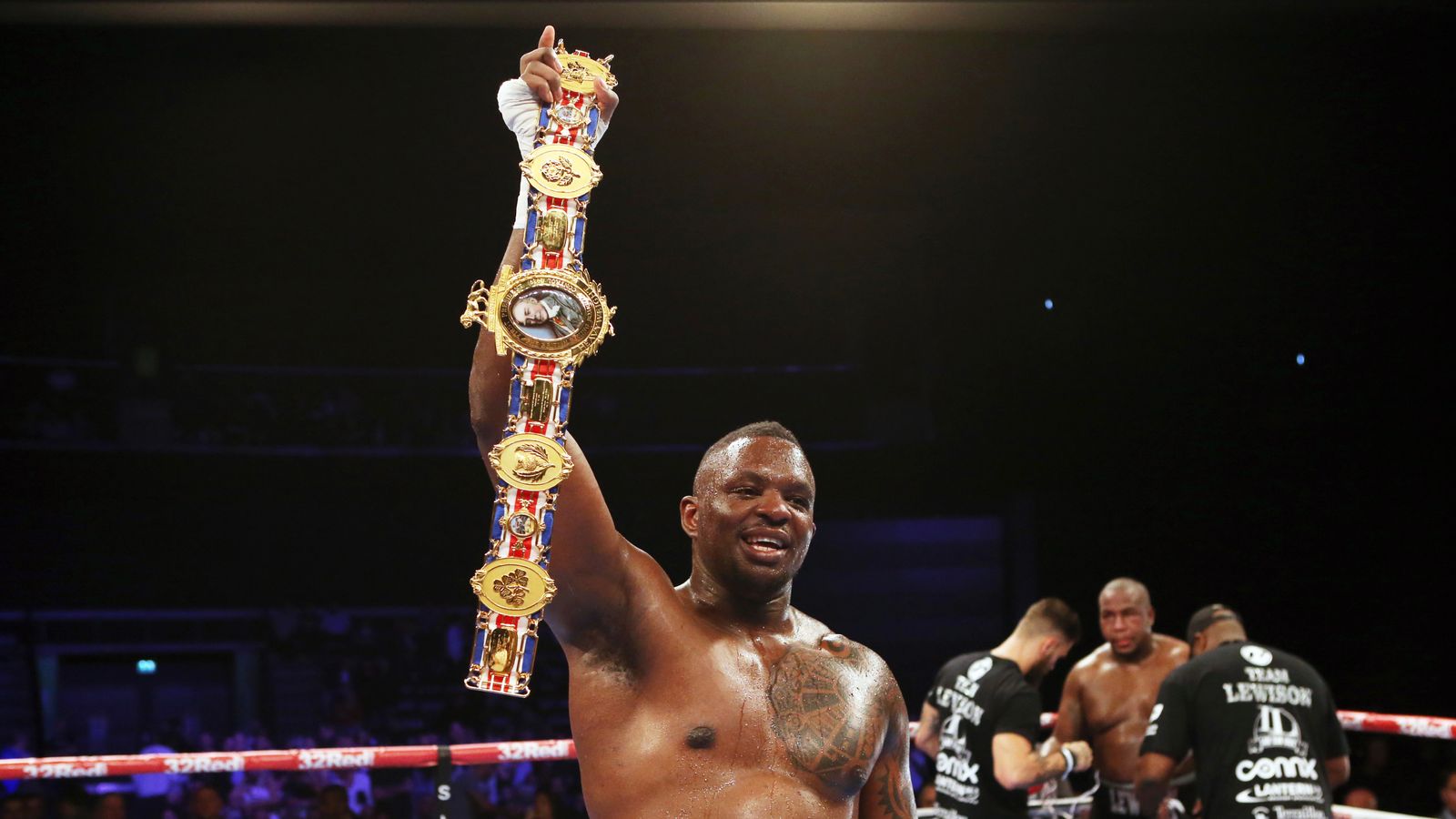 Dillian Whyte vacates British heavyweight title to continue pursuit of ...