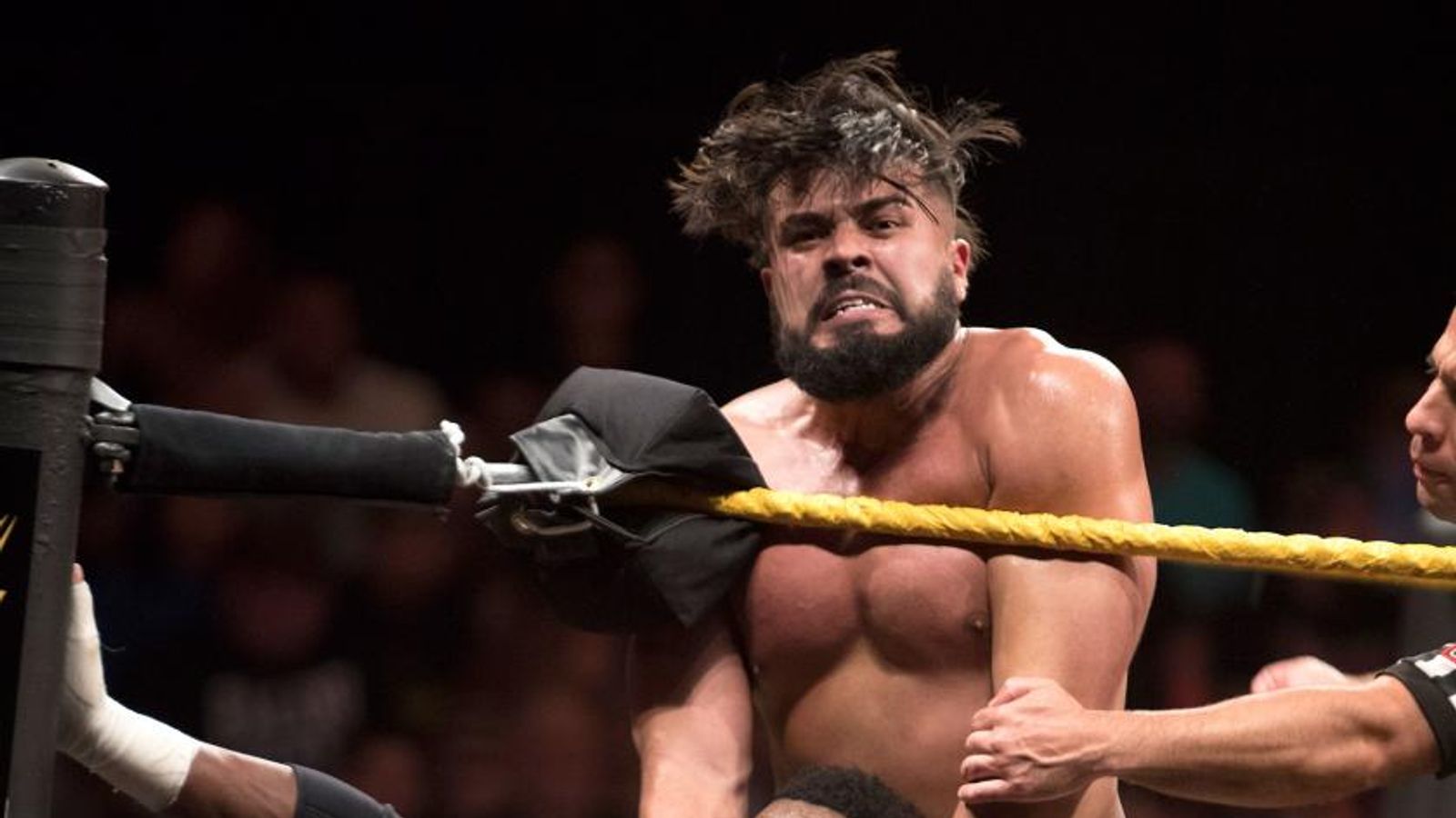 WWE NXT: Andrade 'Cien' Almas beats Cedric Alexander on Orlando | WWE ...