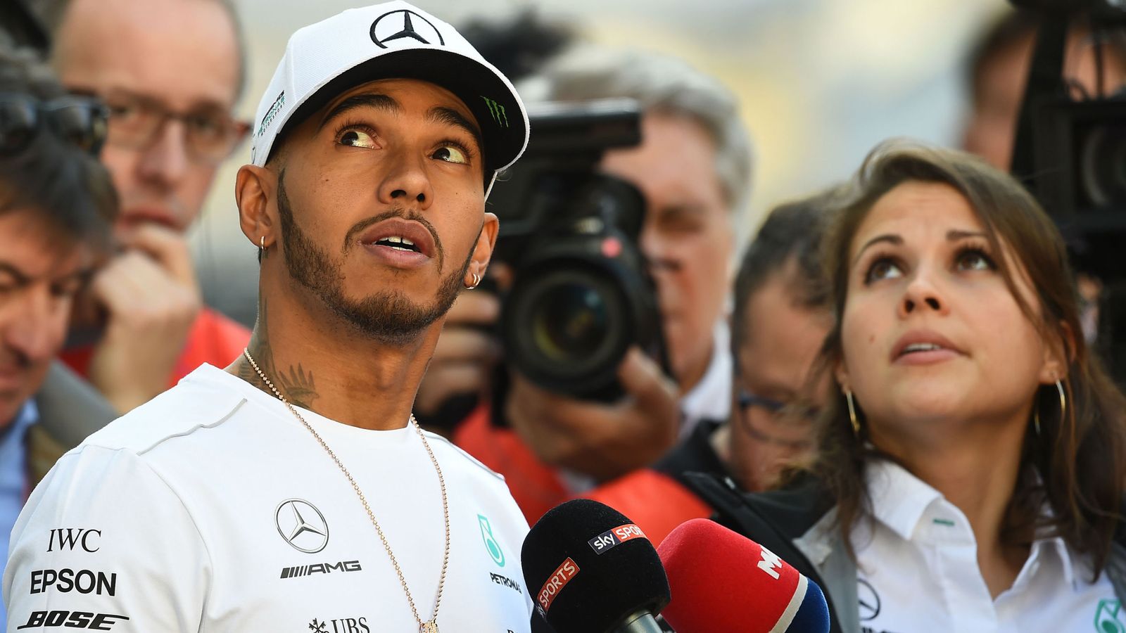 Lewis Hamilton 'in league of his own' in Australia practice, says Toto ...