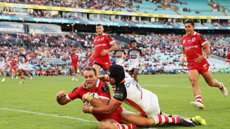 NRL round-up: Jason Nightingale hat-trick lifts St Georrge Illawarra ...