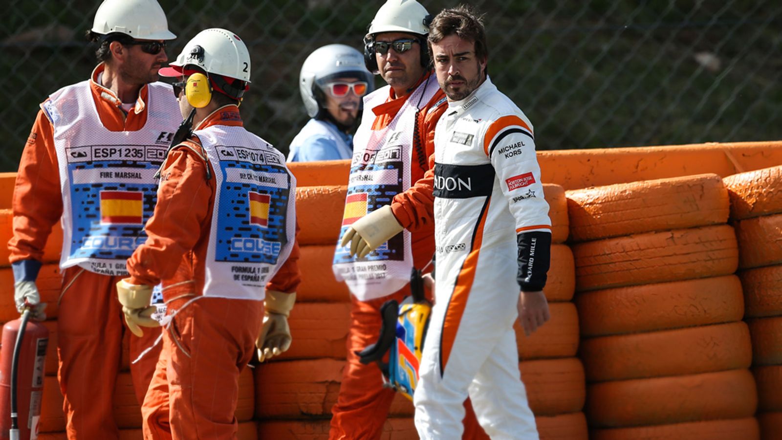 Fernando Alonso hit by engine failure on first lap in Spain practice ...