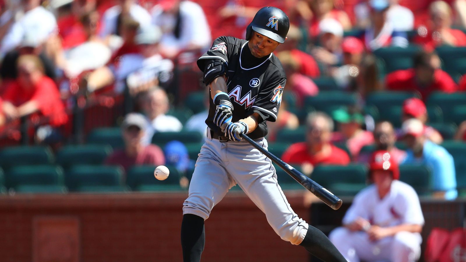 Ichiro Suzuki breaks MLB record for hits by a foreign player | Baseball ...