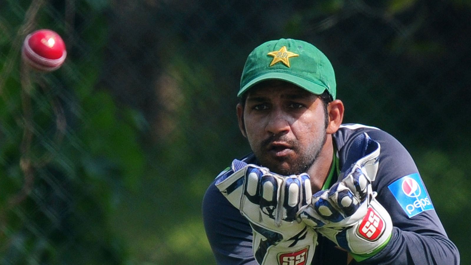 Sarfaraz Ahmed hopes county stint will inspire Asian cricketers of all ...