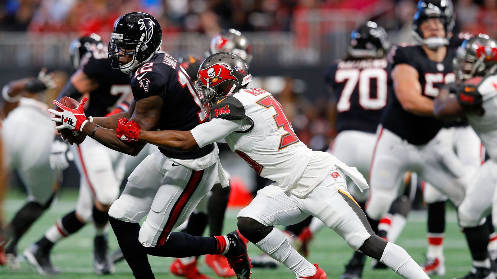 NFL Play of Week 12: Mohamed Sanu's stunning 51-yard TD pass wins vote ...