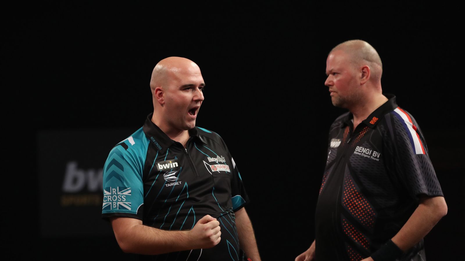 Rob Cross beats Raymond van Barneveld at Grand Slam of Darts | Darts ...