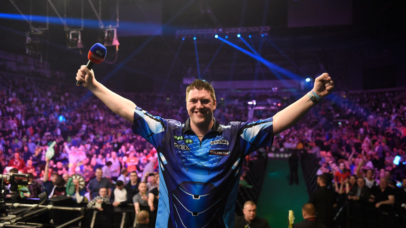 Daryl Gurney stars on his Belfast homecoming in Premier League Darts ...