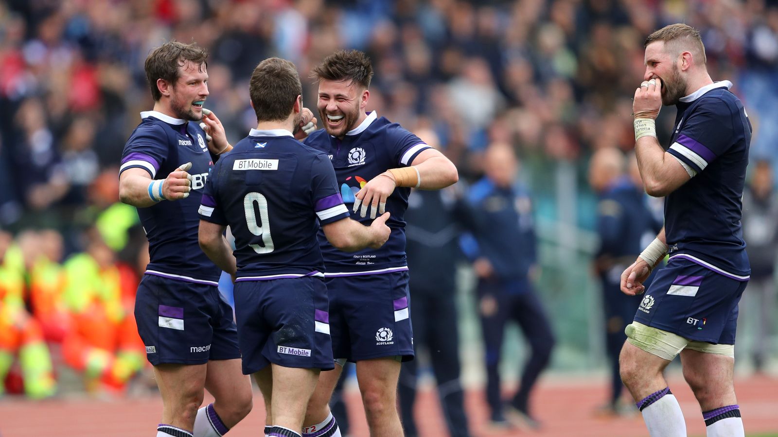 Italy 27 - 29 Scotland - Match Report & Highlights