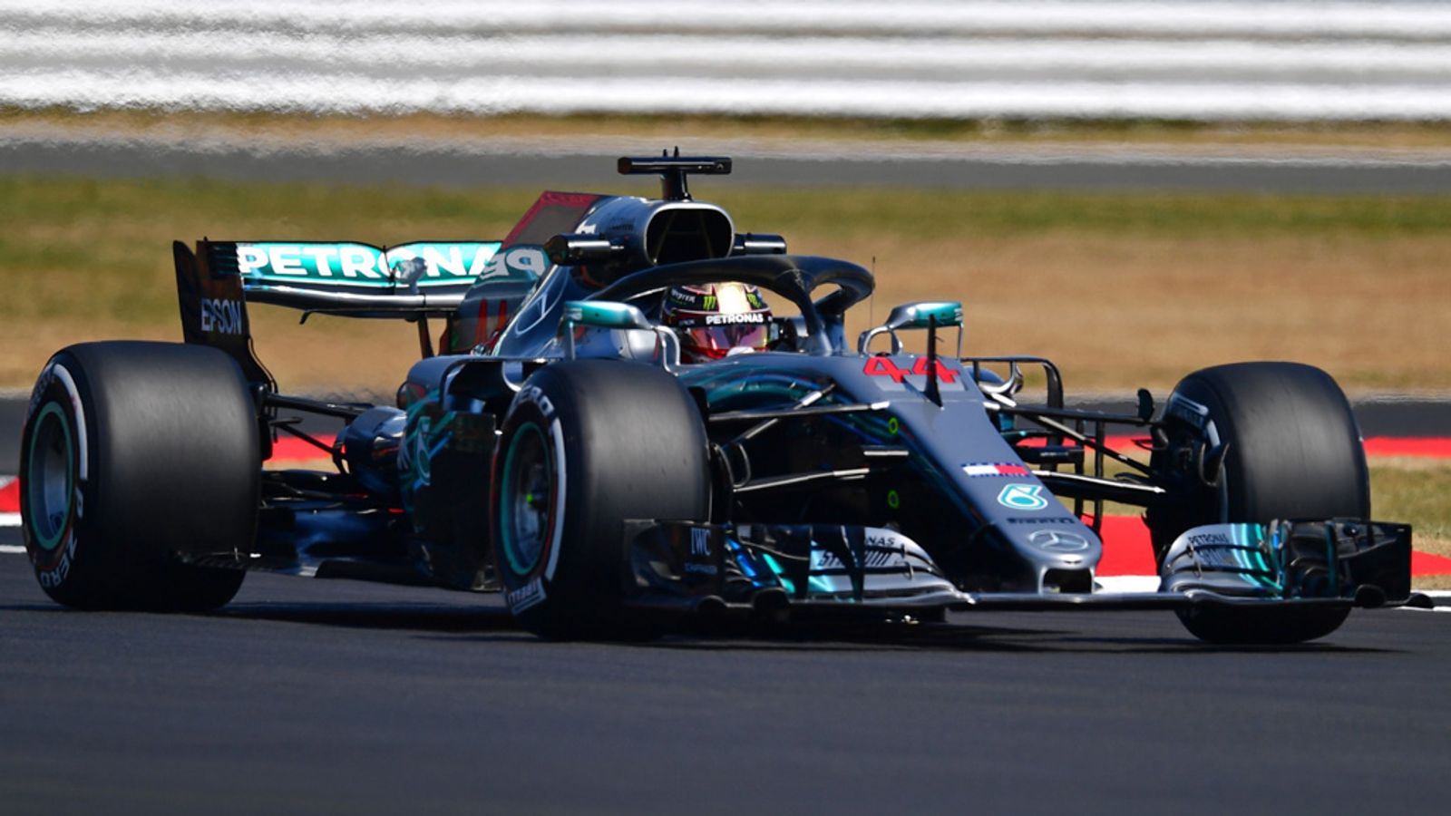 British GP Practice Three: Lewis Hamilton just ahead of Ferrari | F1 News