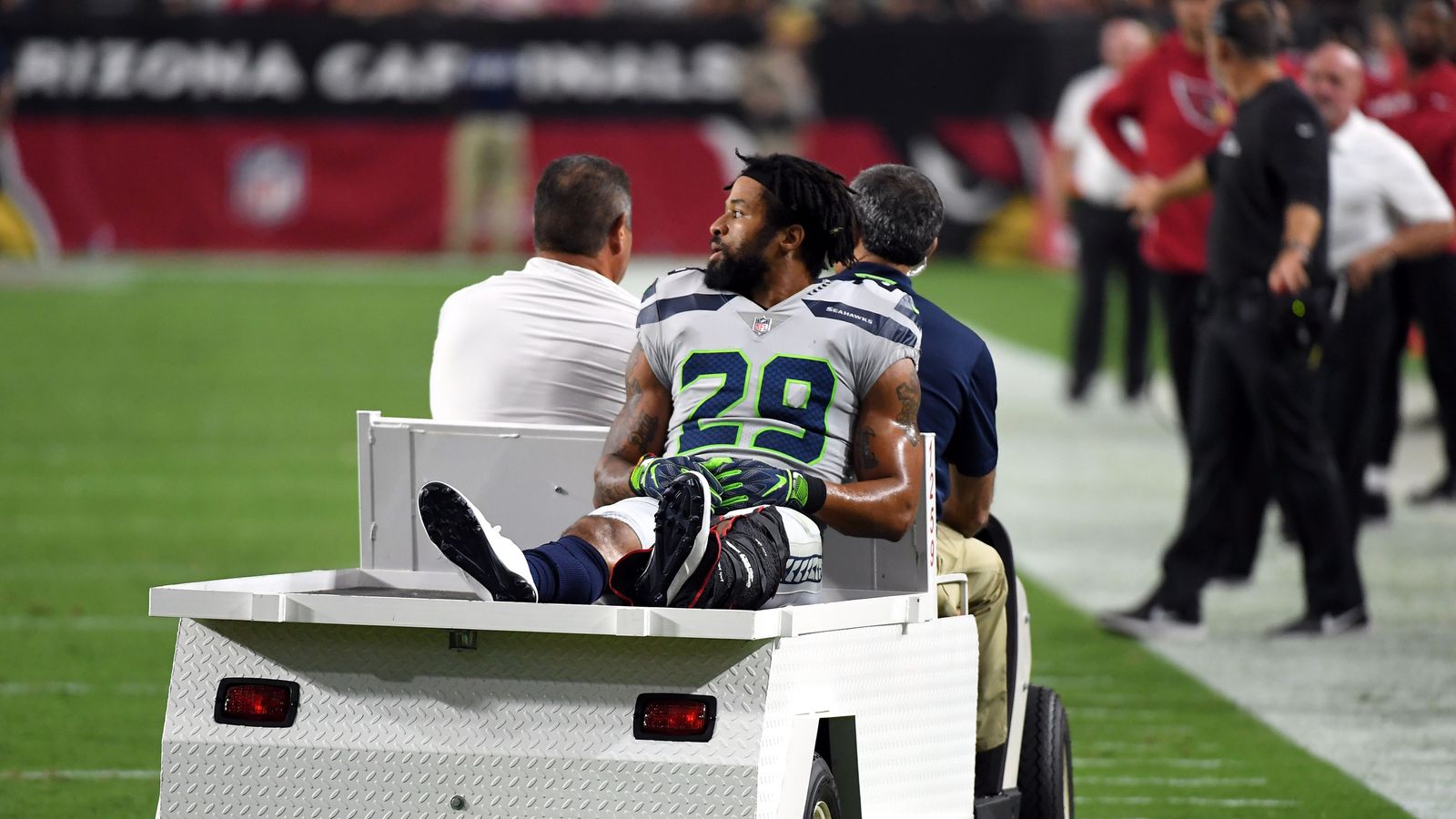 Seattle Seahawks safety Earl Thomas breaks leg in win over Arizona ...