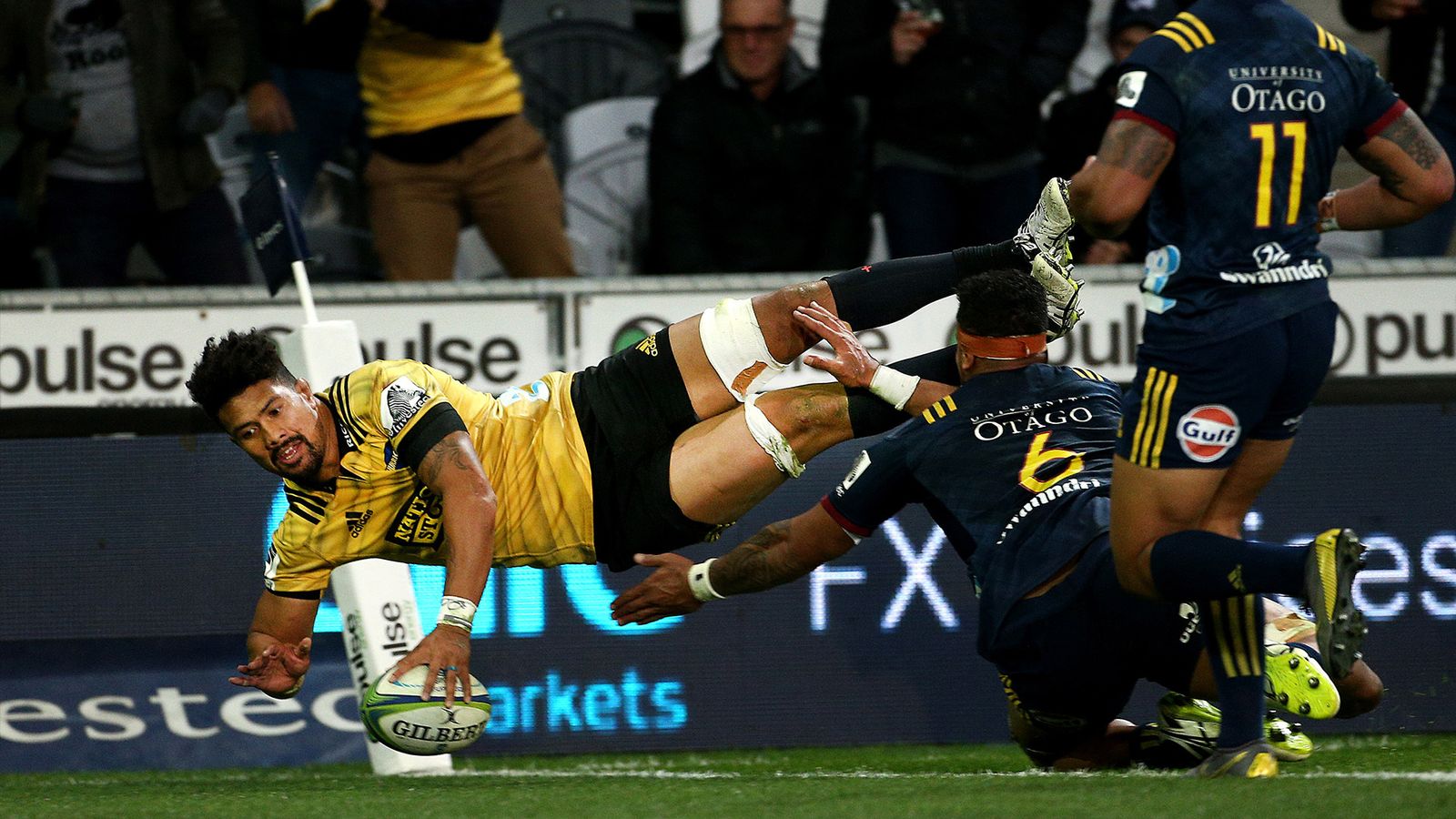 Highlanders 28 - 31 Hurricanes - Match Report & Highlights