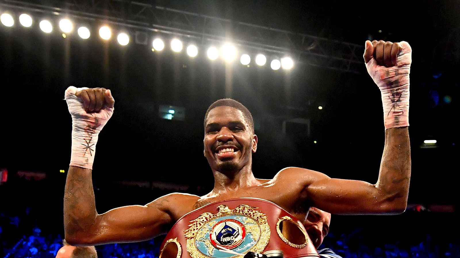 Maurice Hooker aims to be a Texas star with victory over Jose Ramirez ...