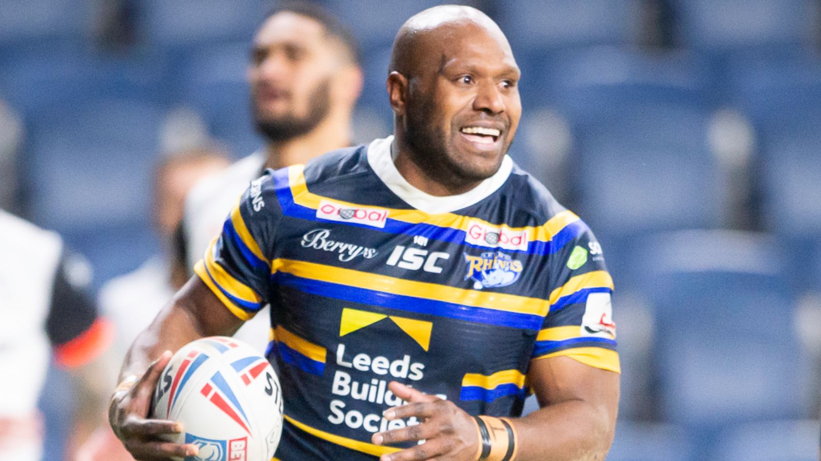 Super League: Leeds Rhinos' Robert Lui ready to lock horns with good ...