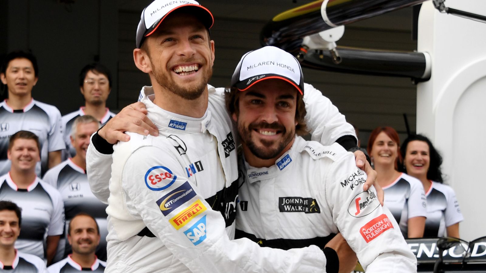 Fernando Alonso: Jenson Button and Martin Brundle on Renault F1 move ...