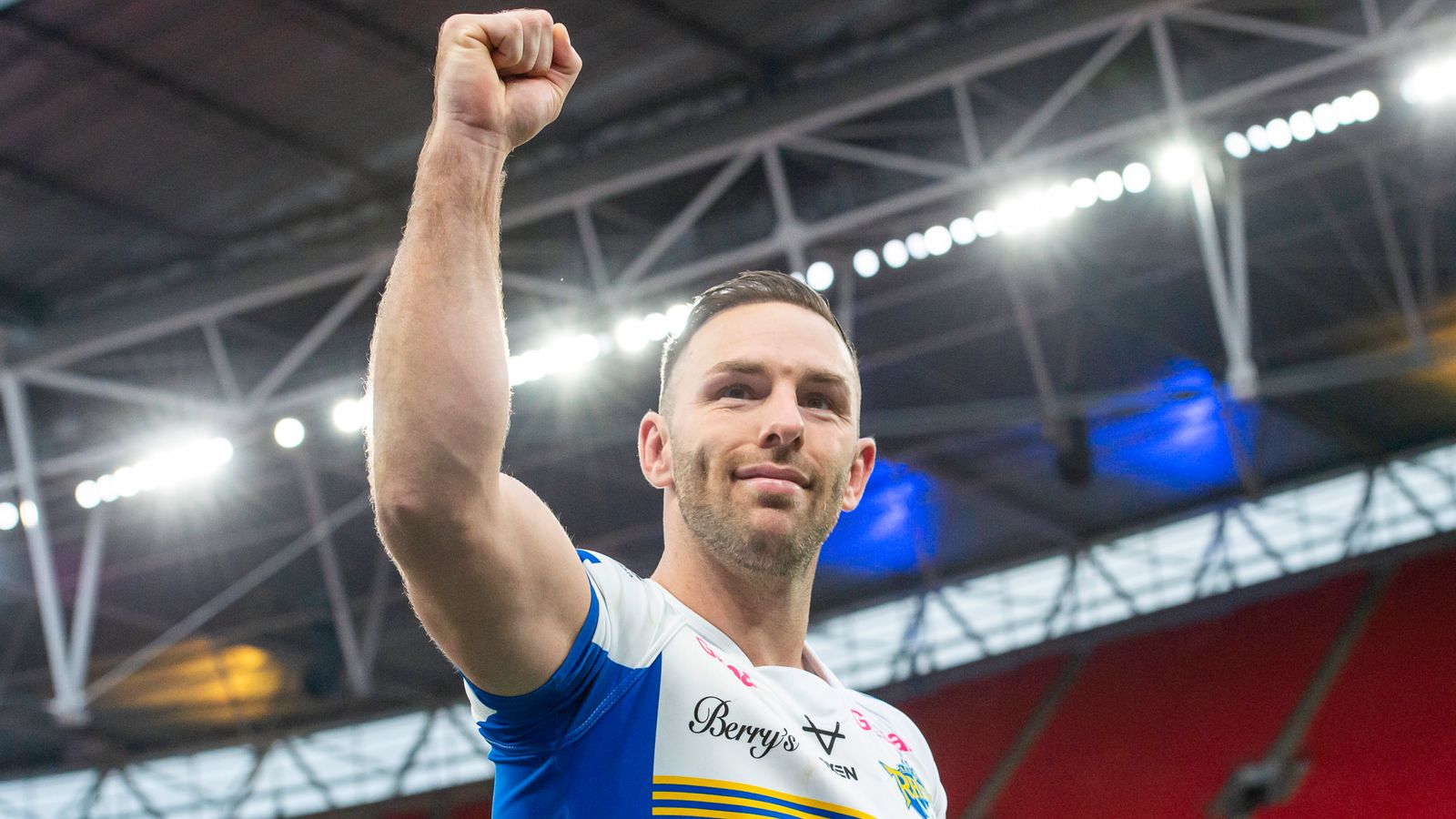 Luke Gale gets to live his dream as Leeds Rhinos triumph in Challenge ...