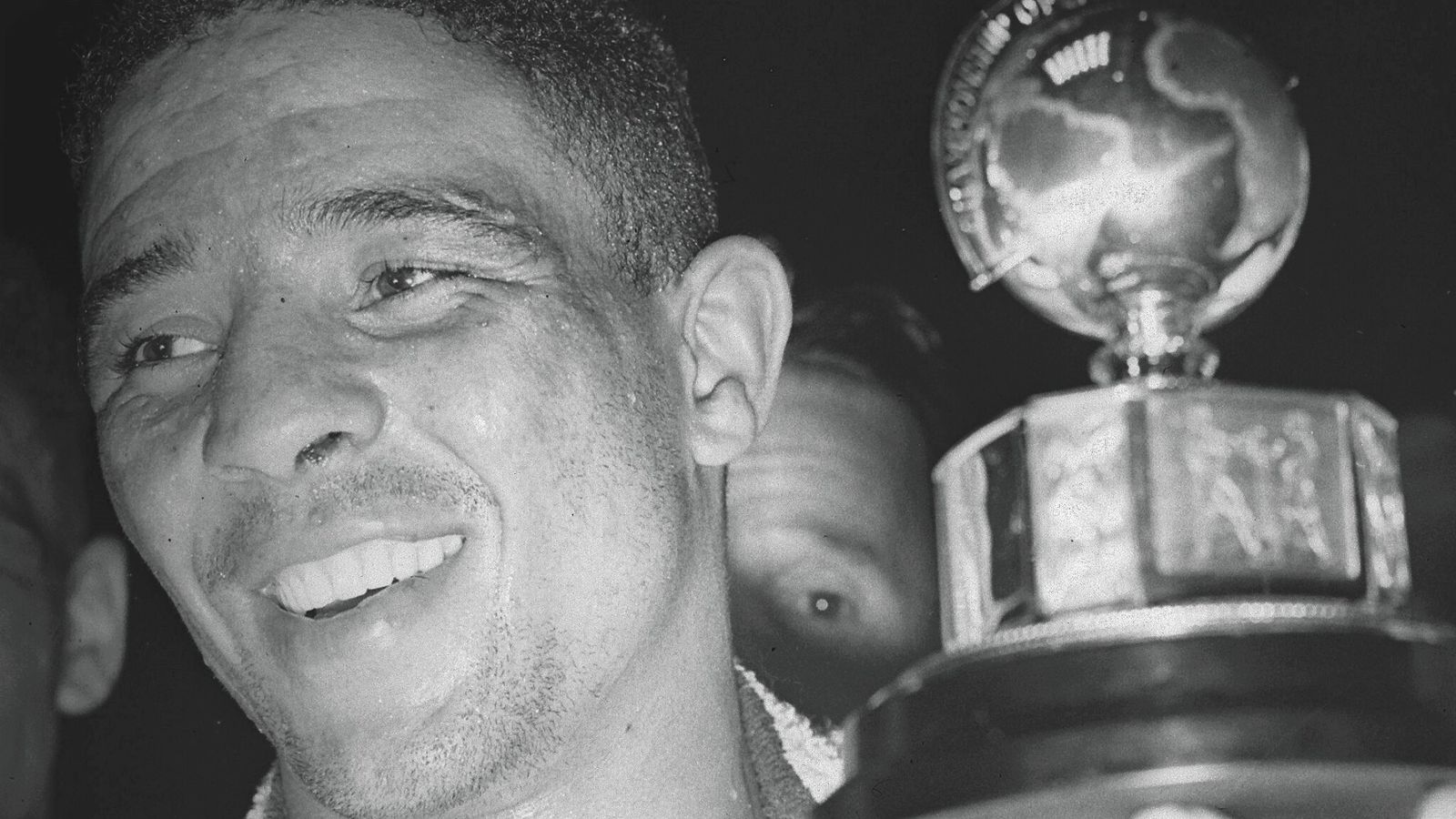 Randolph Turpin's name is still renowned in British boxing history for ...