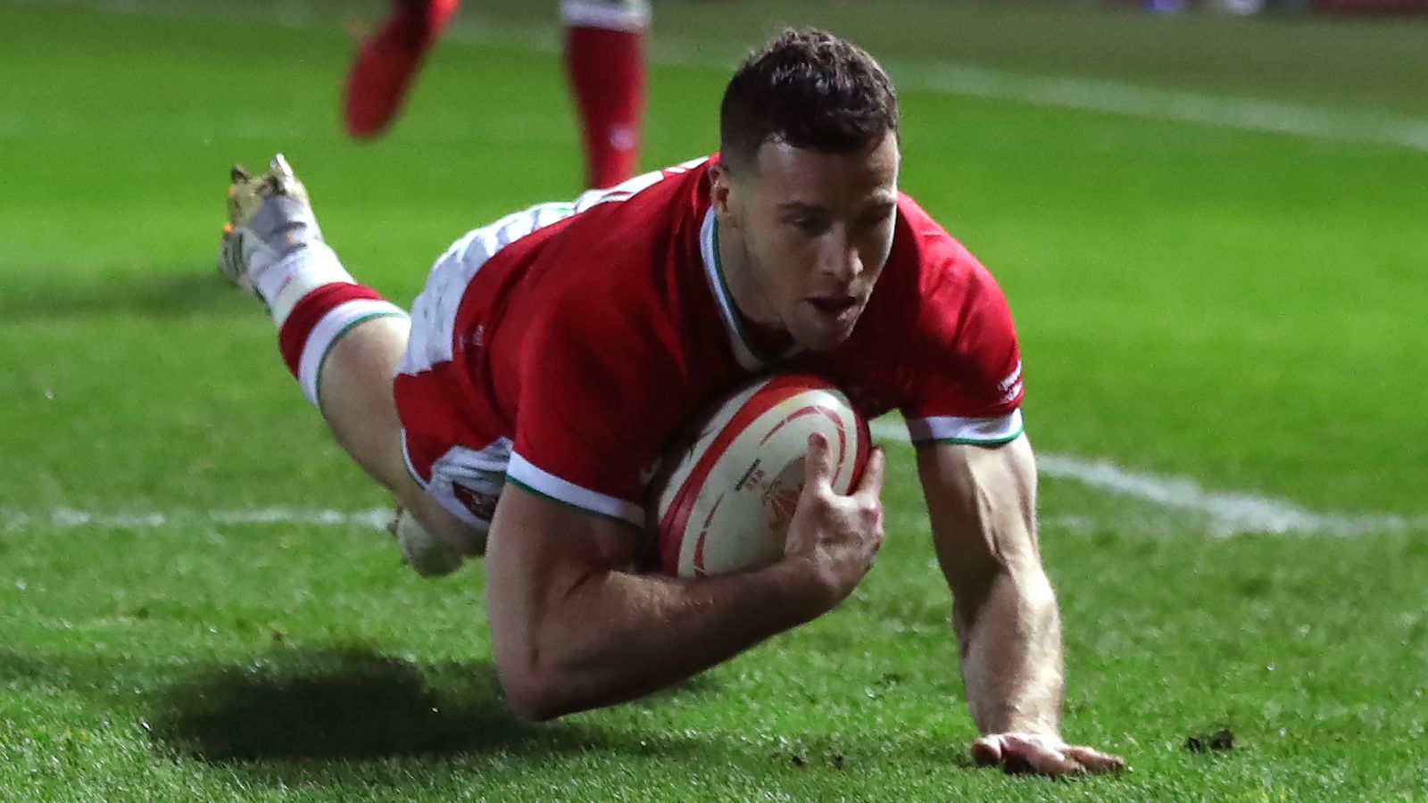 Six Nations: Gareth Davies and Cory Hill called into Wales line-up for ...